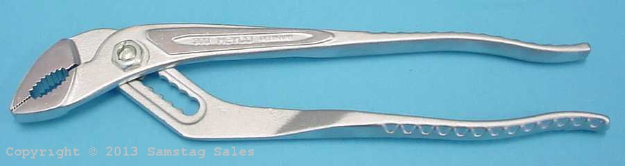 HEYCO Germany Catalog Page