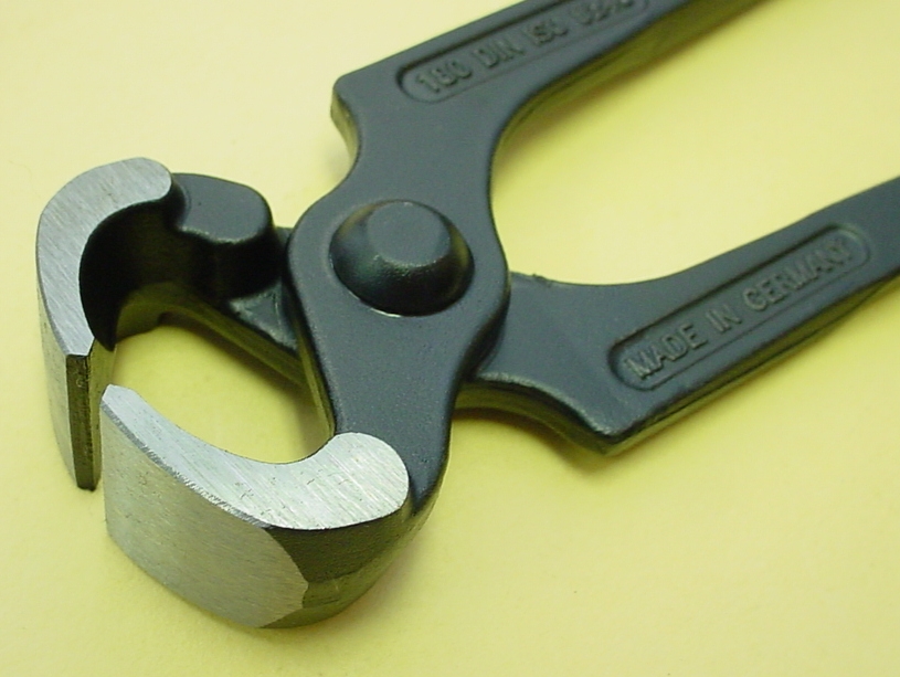 VBW Tools Catalog Page -Samstag Sales